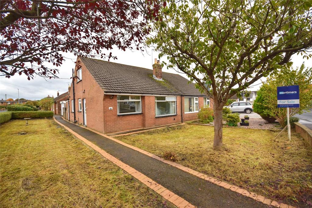 Fairfield Drive, Clitheroe... 3 bed semi-detached bungalow - £210,000