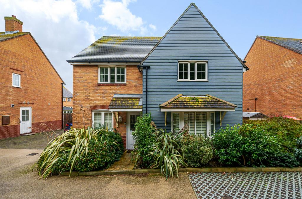 Turnstone Close, West Wittering, PO20 4 bed detached house - £650,000