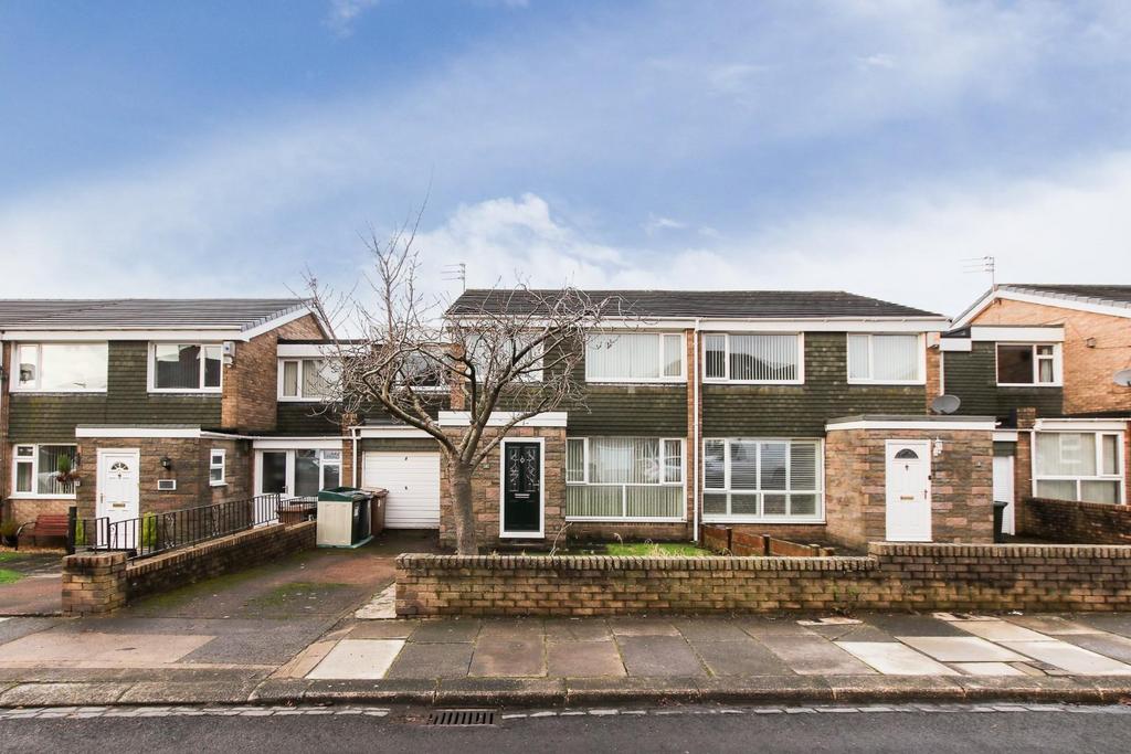 Balroy Court, Forest Hall, NE12 4 bed terraced house - £230,000