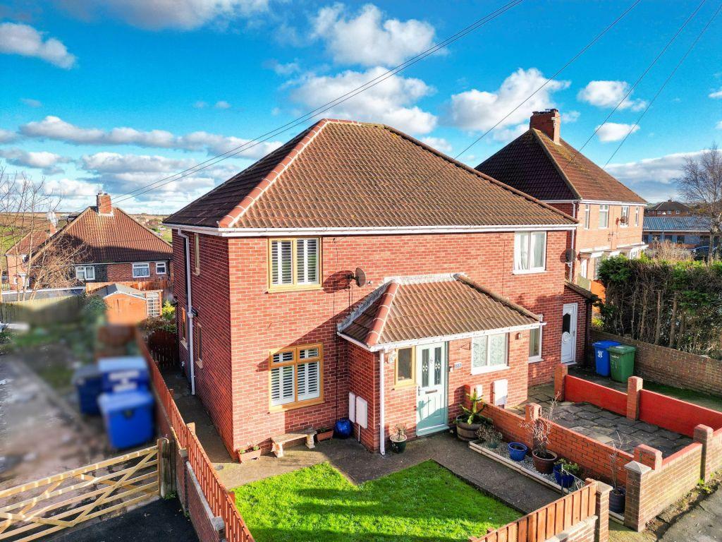 31a Helredale Road, Whitby 3 bed semi-detached house - £199,950