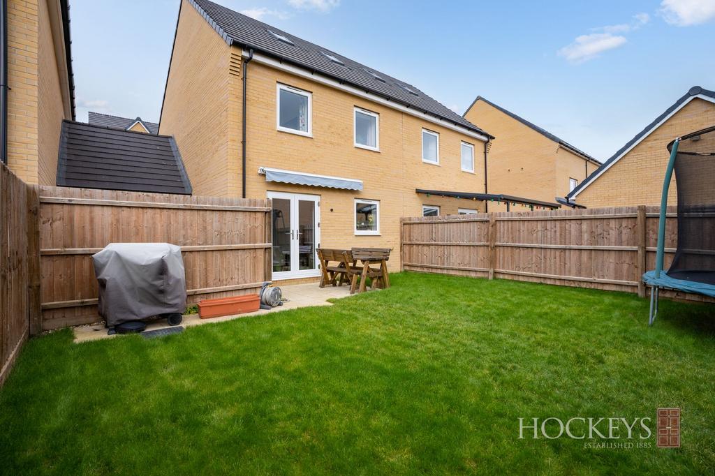 Cuckoo Way, Northstowe, CB24 4 bed semi-detached house for sale - £385,000