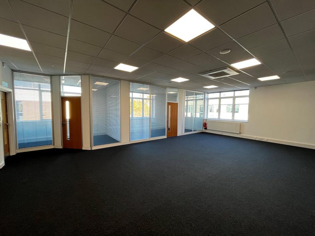 Unit 34 Orbital 25, Dwight Road, Watford, WD18 9DA Warehouse to rent ...