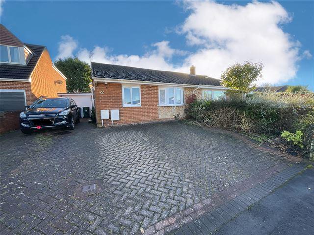 Mill Hills, Todwick, Sheffield, S26 1HT 2 bed bungalow for sale - £240,000