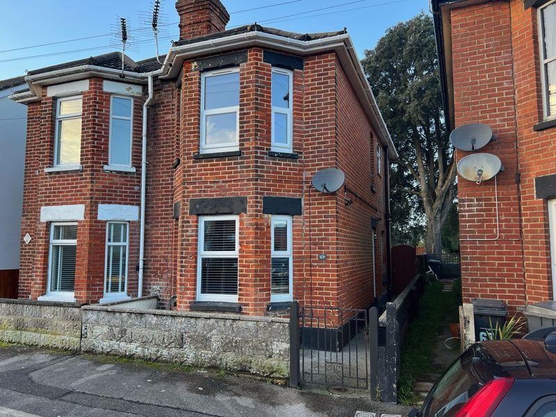 Rebbeck Road, Pokesdown, Bournemouth 3 bed semi-detached house - £367,500