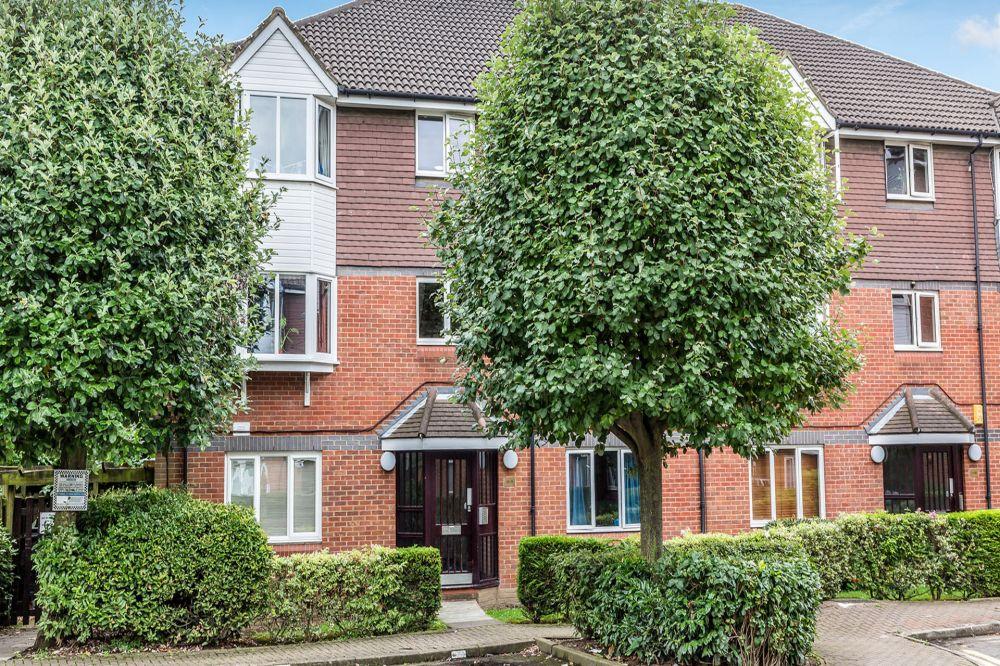 N7 2 bed flat - £2,275 pcm (£525 pw)
