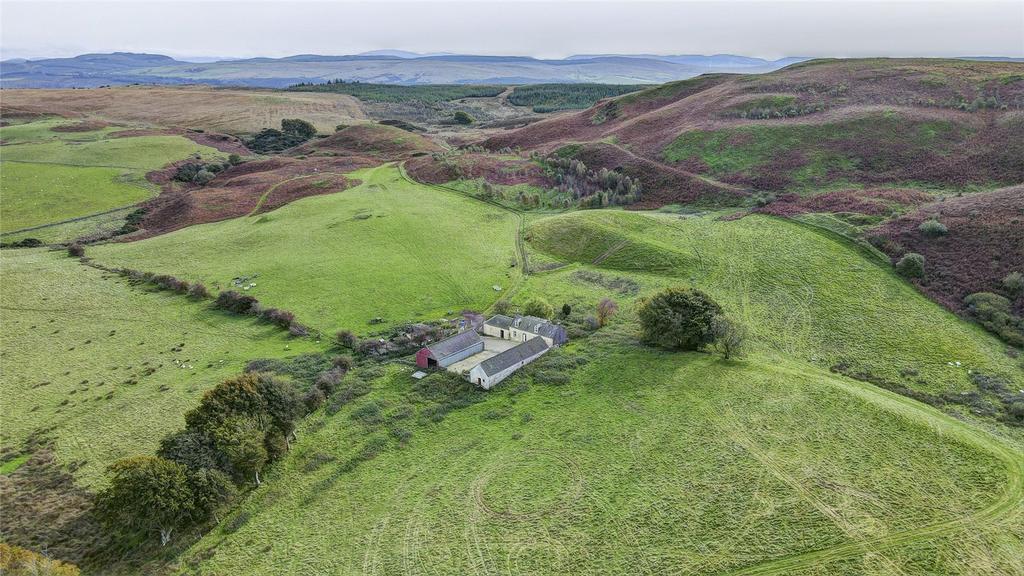 Craigdow Farm, Maybole, Ayrshire, KA19 3 bed detached house - £450,000
