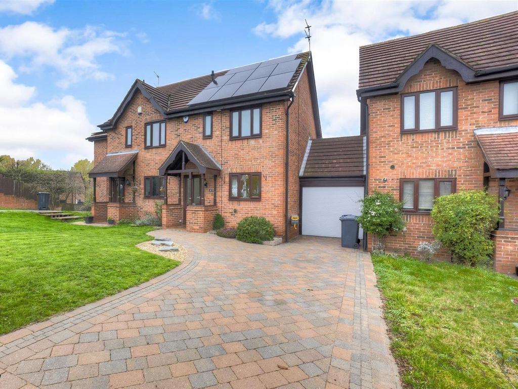 Elterwater Drive, Gamston... 2 bed house - £1,150 pcm (£265 pw)