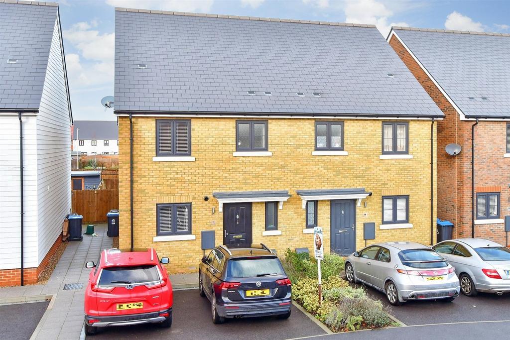 Lydden Close, Deal, Kent 3 bed semi-detached house - £360,000
