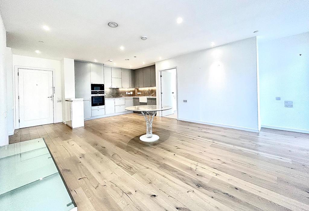 Bowery Building, London SW15 2 bed apartment - £3,100 pcm (£715 pw)