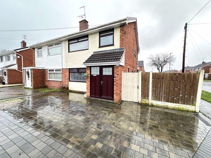 Calder Way, Great Sutton 3 bed semi-detached house for sale - £250,000