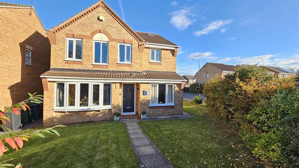 Swallow Drive, Bingham 6 bed detached house - £499,950