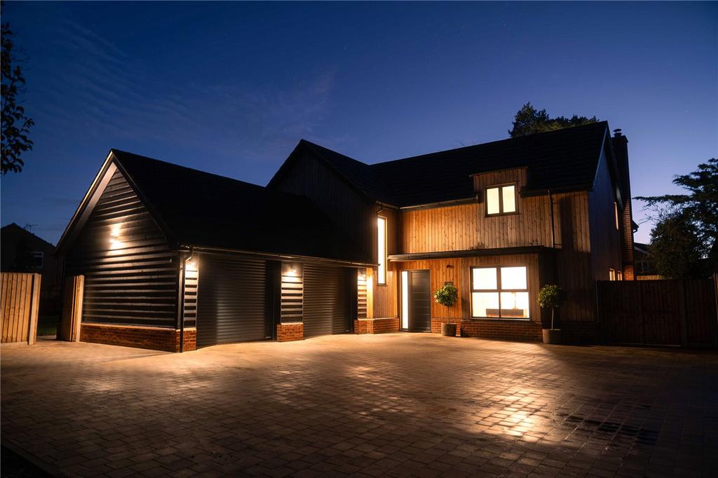 Wangford Road, Reydon, Southwold, Suffolk, IP18 4 bed detached house ...