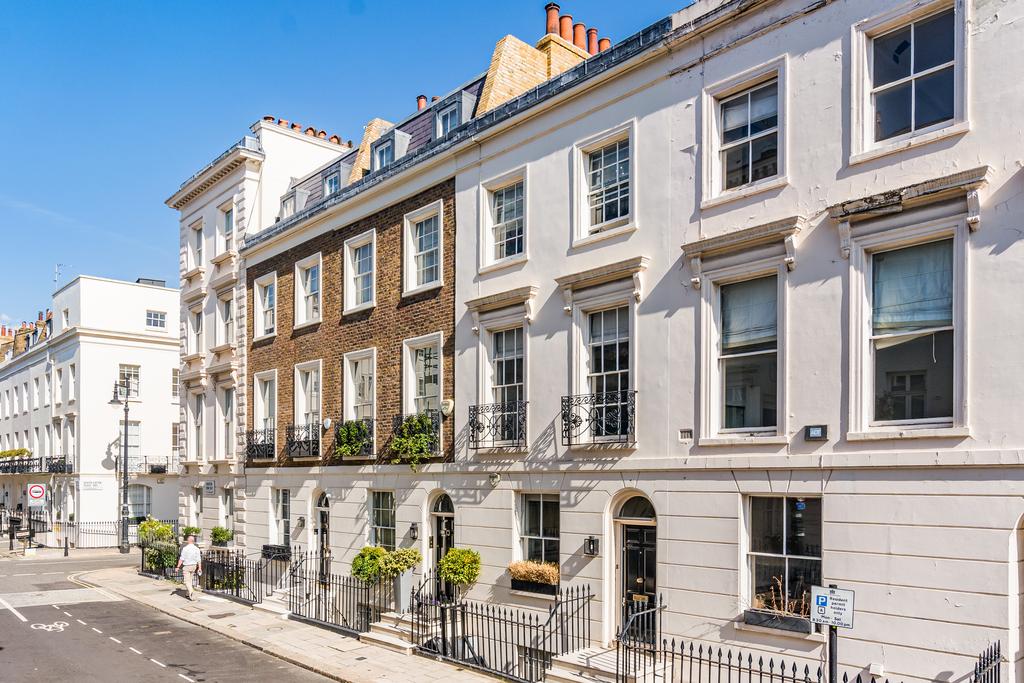 Chester Row, London SW1W 3 bed terraced house for sale - £2,250,000