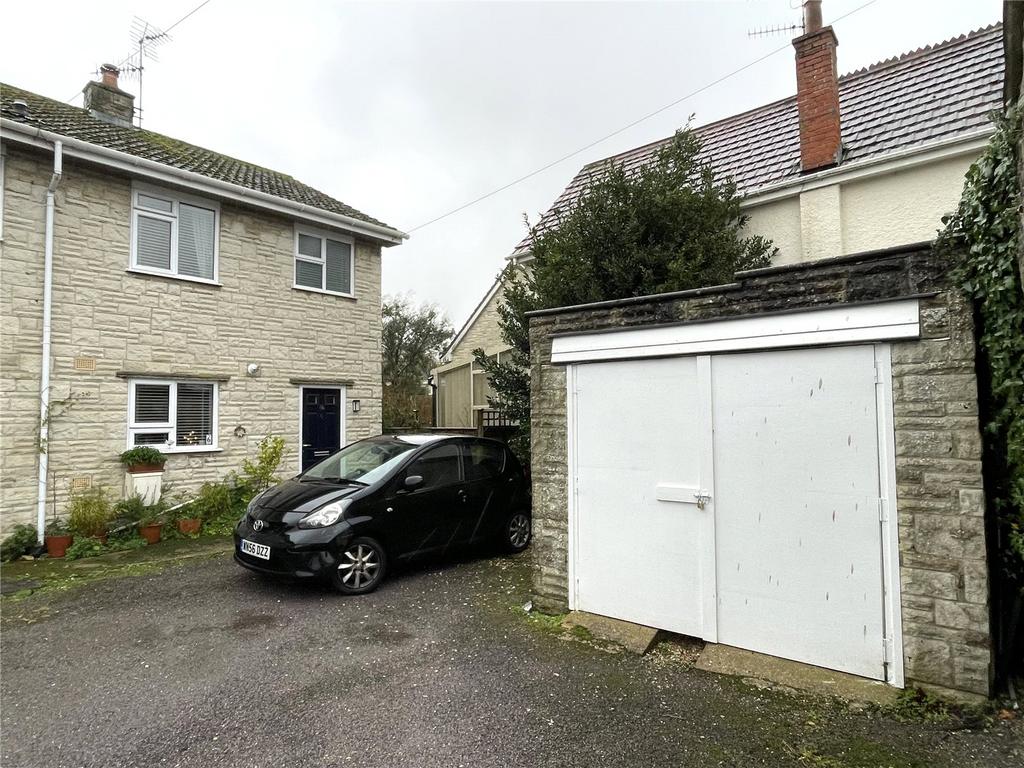 Avenue Close, Lyme Regis, Dorset, DT7 2 bed end of terrace house for ...