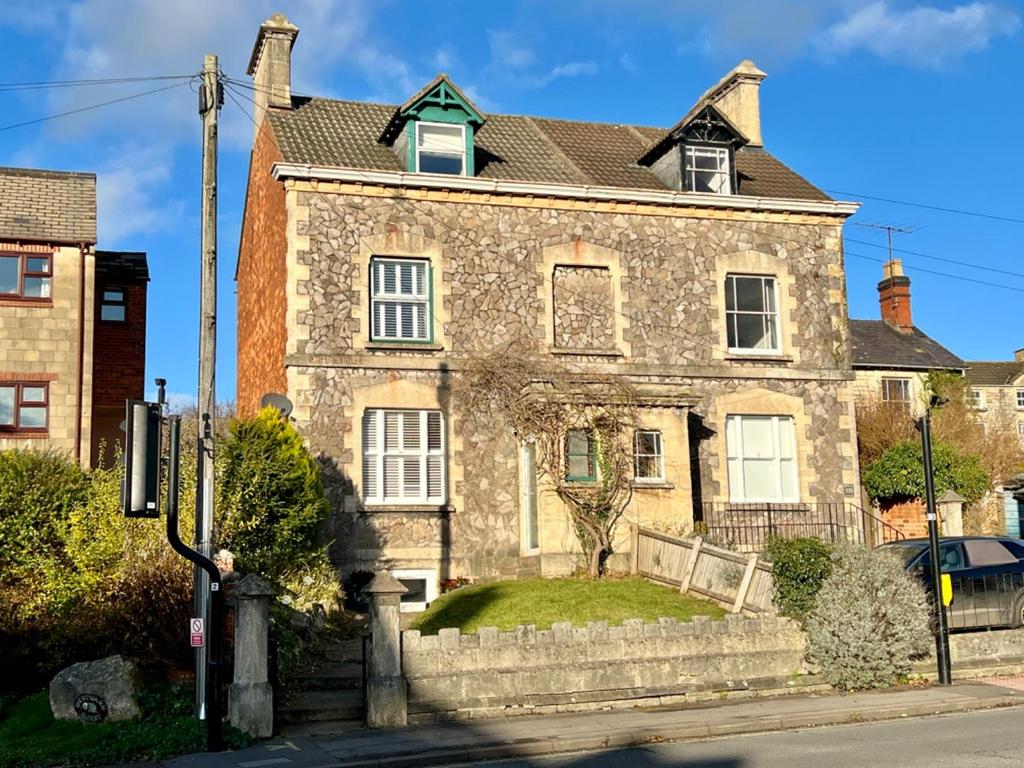 Westward Road, Ebley, Stroud 4 bed semi-detached house for sale - £427,500