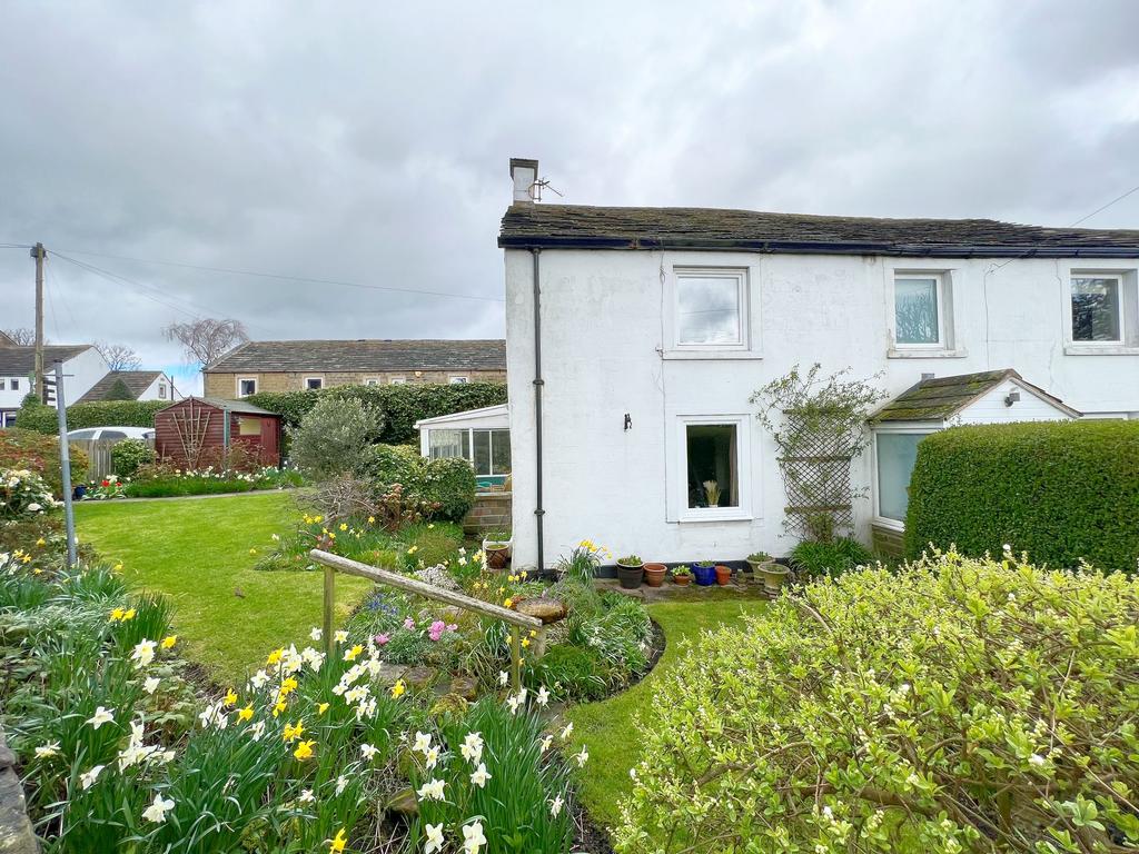 Cumberworth Lane, Upper Cumberworth, HD8 2 bed cottage for sale - £250,000