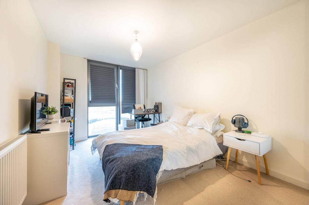 GEORGE HUDSON TOWER, Stratford... 1 bed flat for sale - £300,000