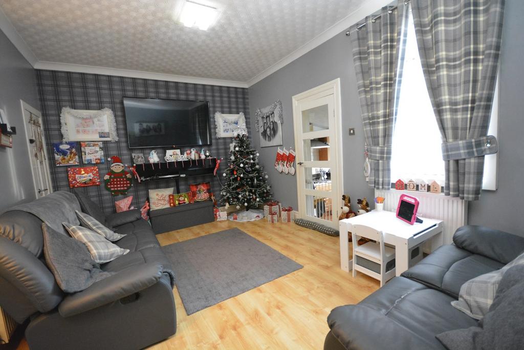 Sorn Road, Auchinleck, Cumnock, KA18 3 bed terraced house for sale - £ ...