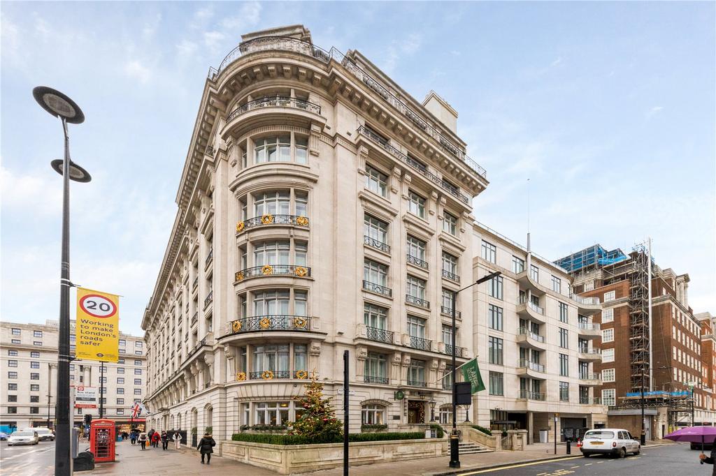 North Row, London, W1K 2 bed penthouse for sale - £2,950,000