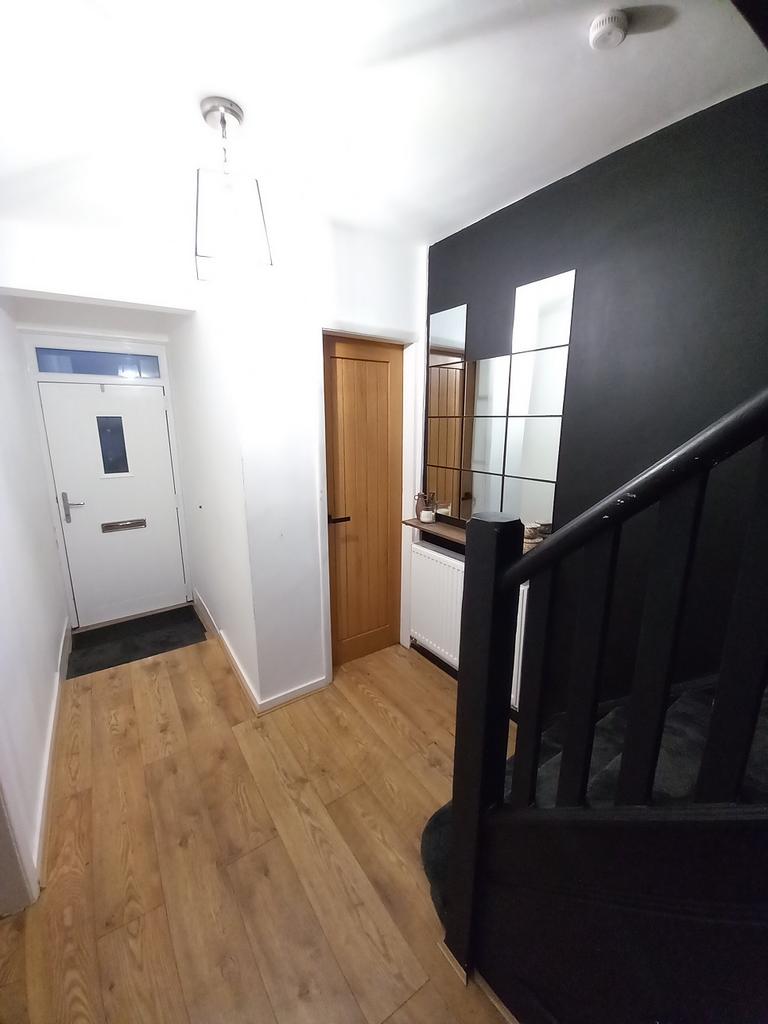 Lon Ogwen, Bangor LL57 3 bed terraced house - £175,000