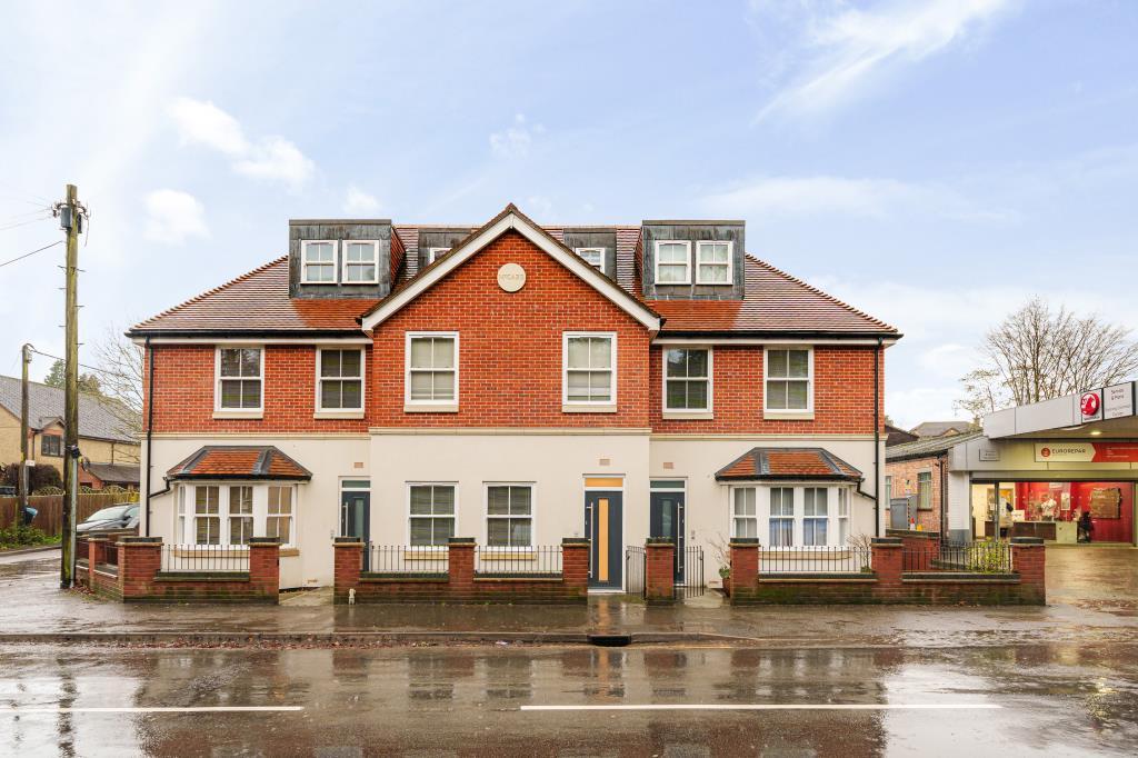 Sonning Common, South Oxfordshire Village location, RG4 2 bed flat for ...