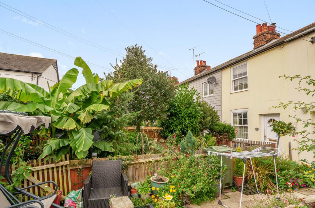 Belle Vue Terrace, Halstead, Essex 2 bed terraced house - £190,000