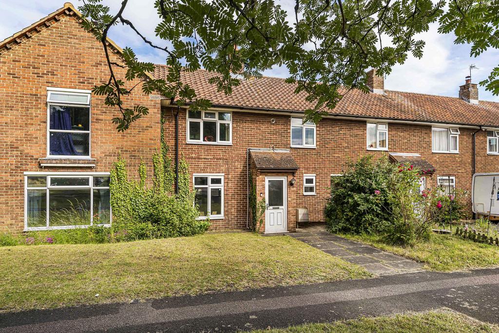 Colne Close, Bicester, OX26 3 bed terraced house - £330,000