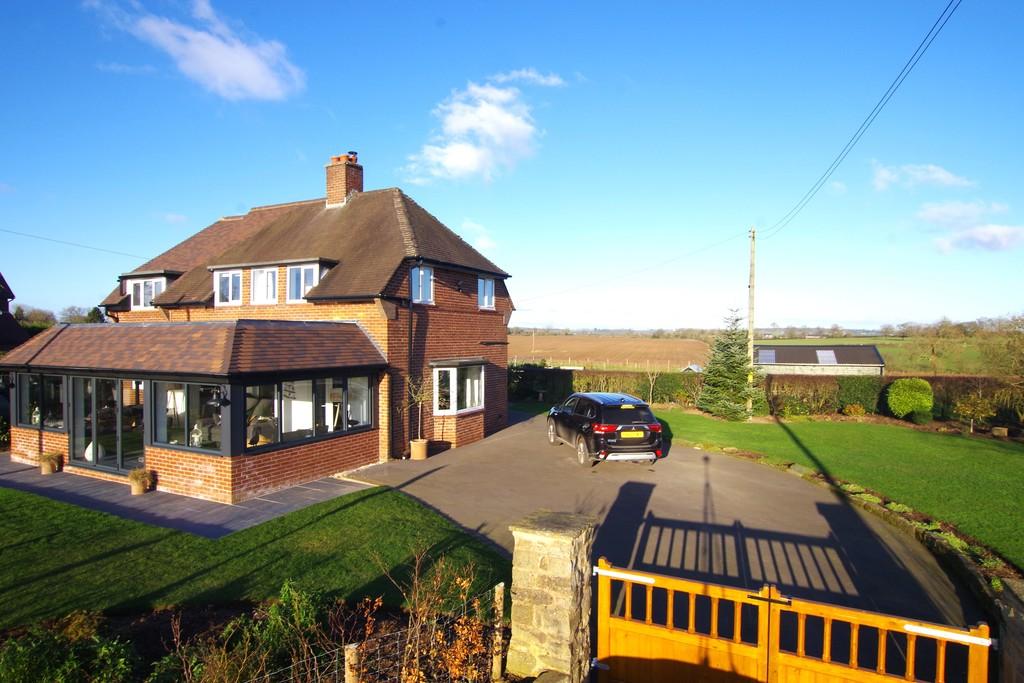Withington Lane, Leigh 4 bed detached house - £650,000