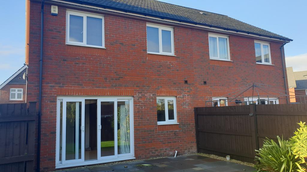 Neath Abbey Grove, Newport NP20 3 bed semi-detached house - £1,450 pcm ...