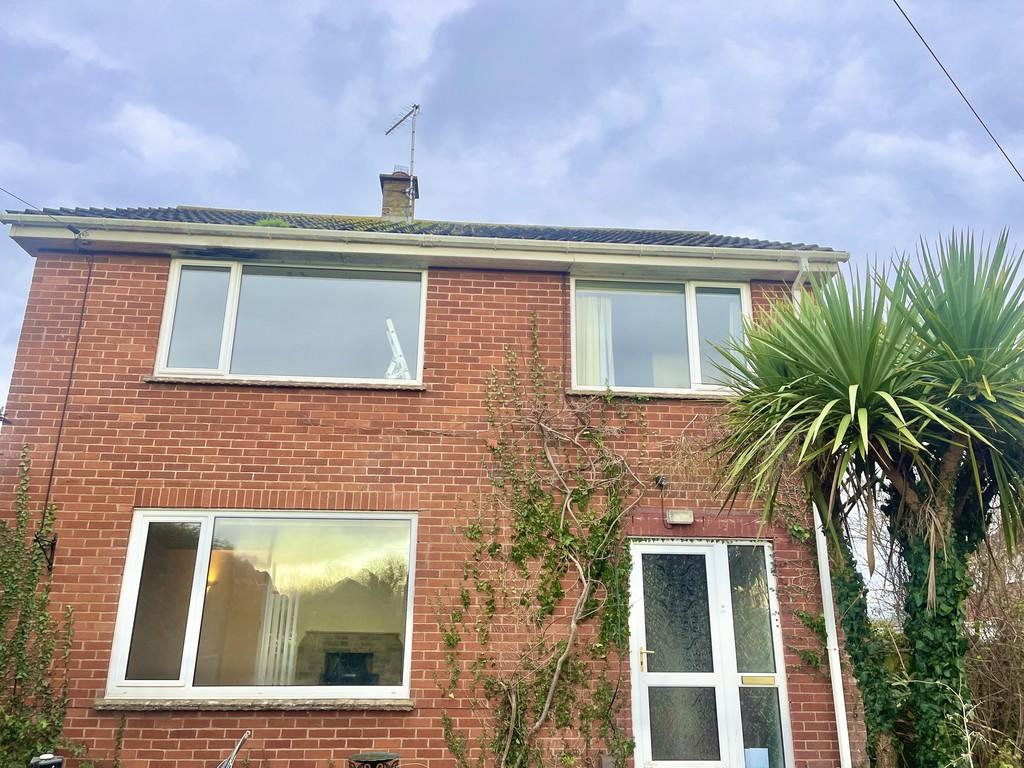 Glasshouse Lane, Exeter 3 bed detached house - £1,300 pcm (£300 pw)