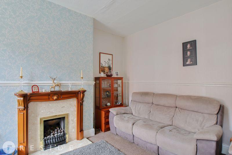 Howarth Cross Street, Rochdale OL16 2 bed end of terrace house for sale ...
