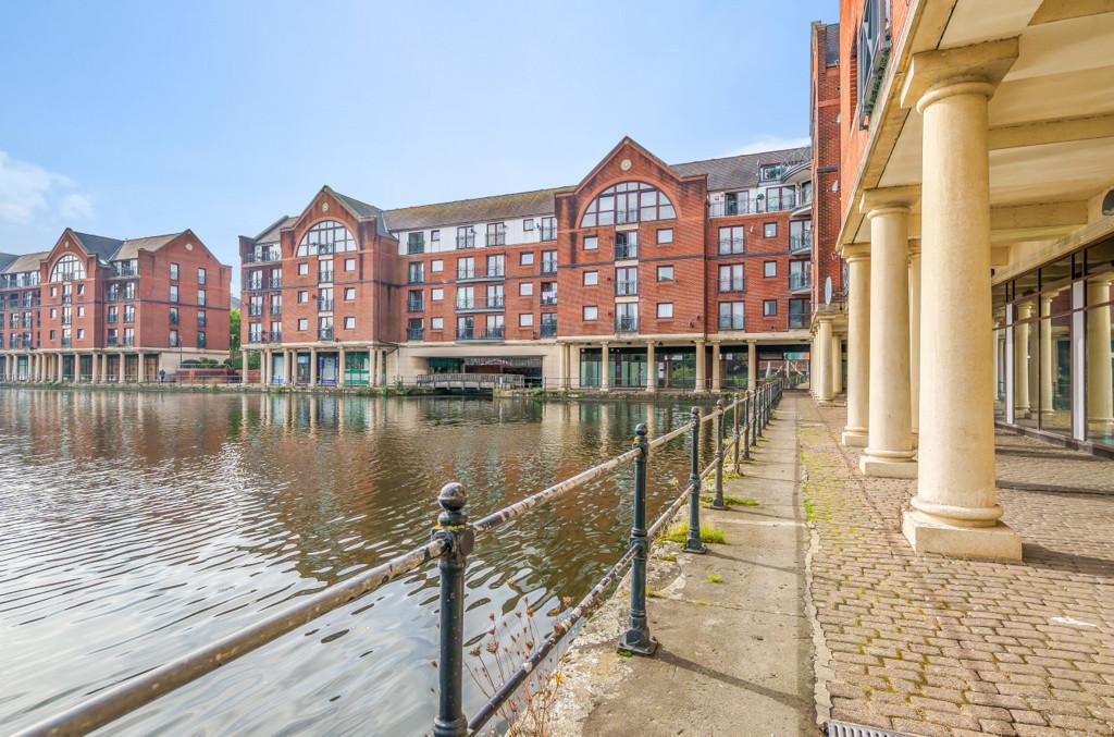 Blake Court, Cardiff Bay, Cardiff 2 bed apartment - £199,950