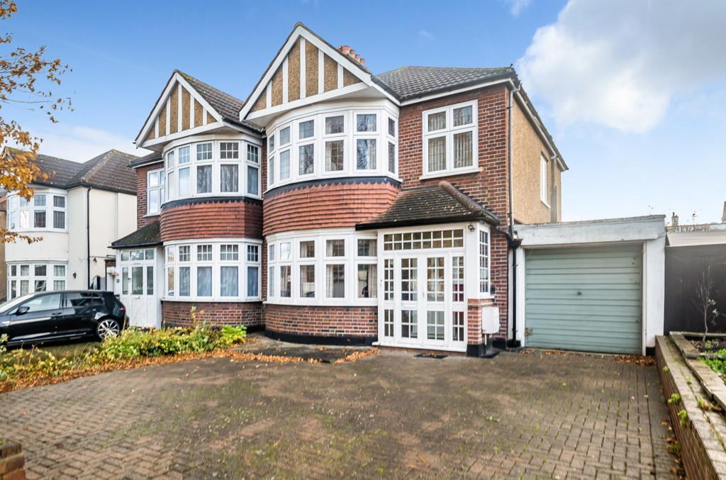 South Drive, Ruislip, Middlesex 3 bed semi-detached house - £795,000