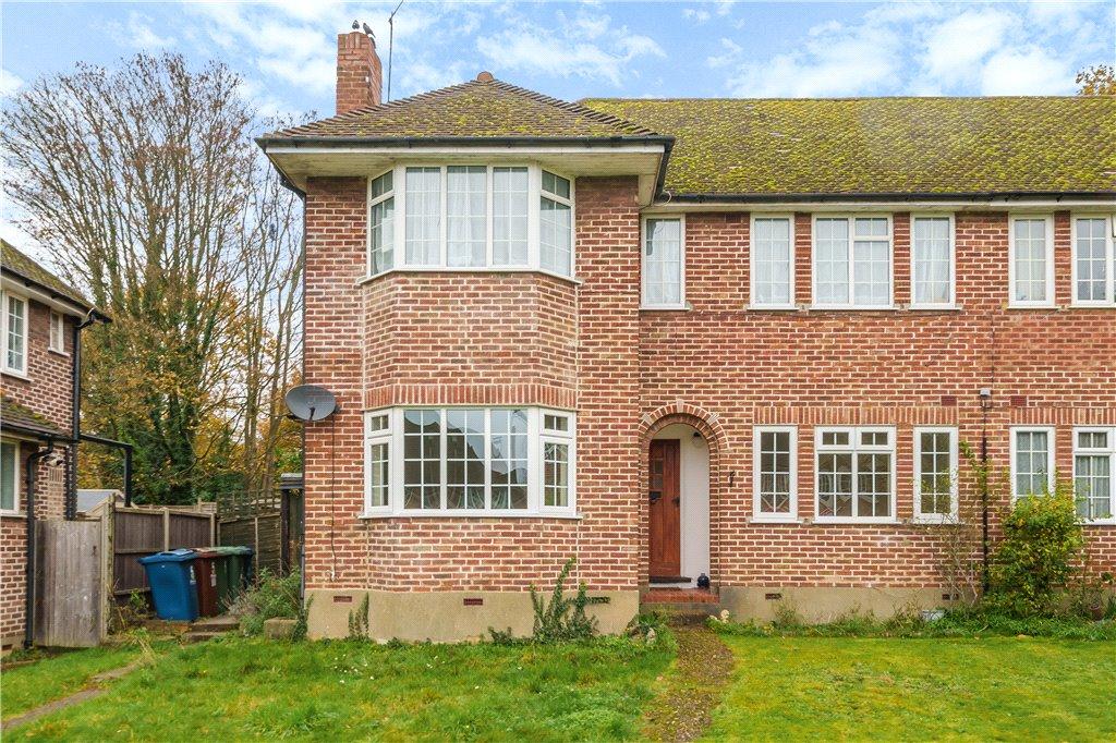 Springfield Close, Stanmore, Middlesex 2 bed maisonette - £399,950