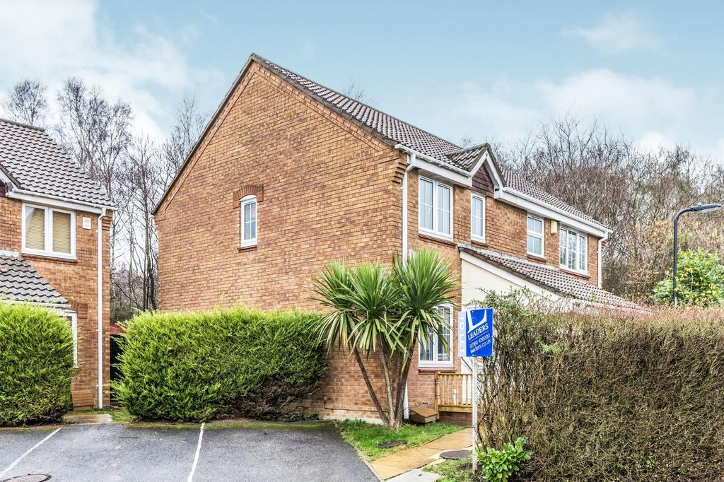 Flint Close, Netley Common, Southampton 2 bed end of terrace house - £ ...