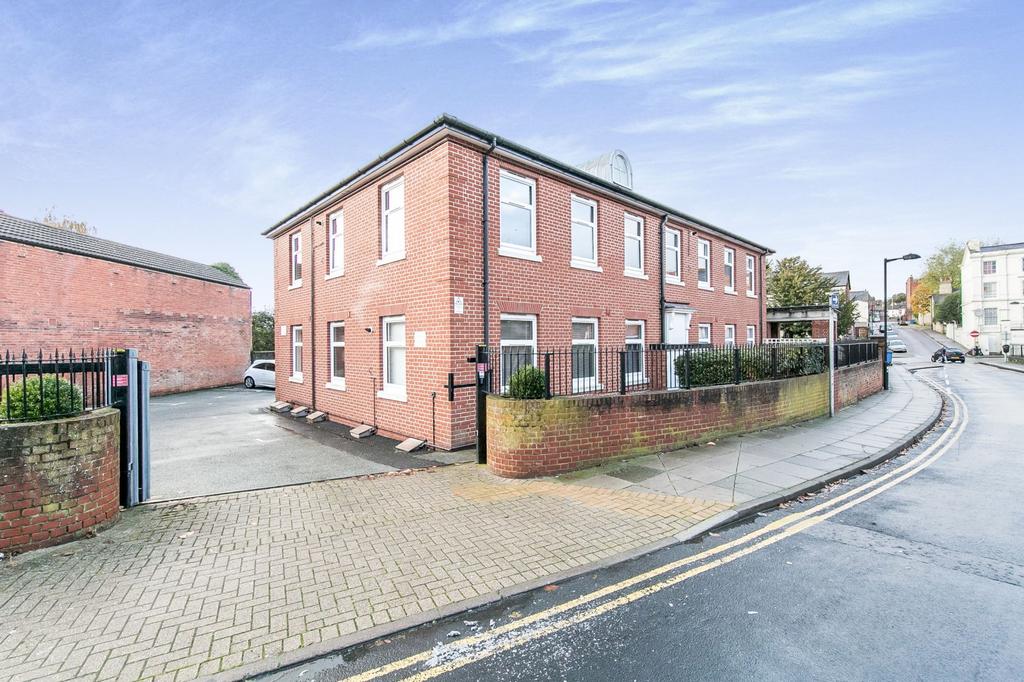 Stevenson Road, Ipswich, IP1 2 bed apartment to rent - £850 pcm (£196 pw)