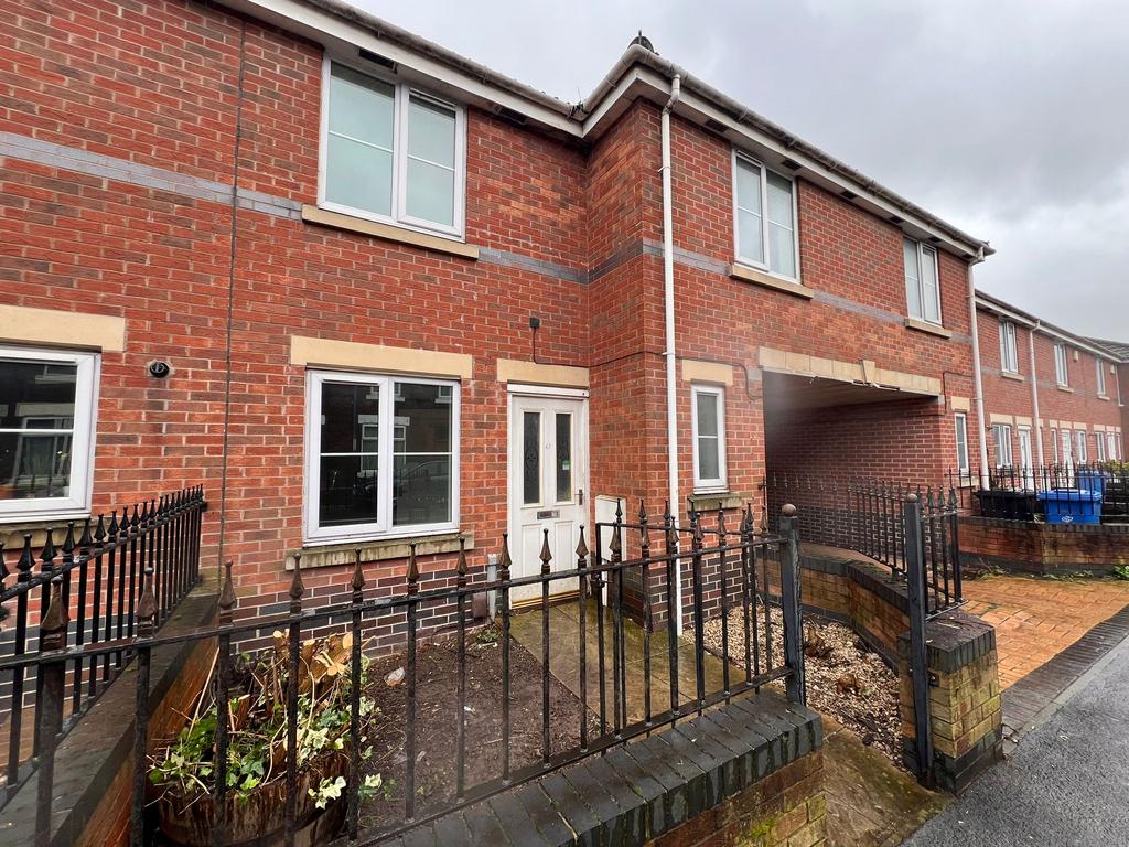 Slack Lane, Derby, DE22 4 bed terraced house - £950 pcm (£219 pw)