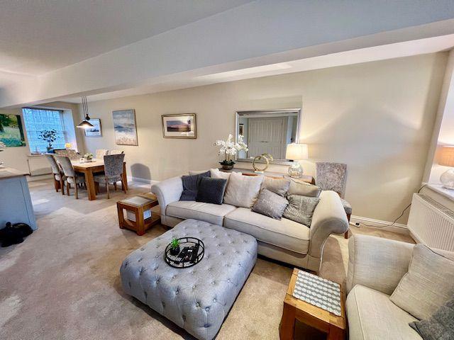 5 Calver Mill Derbyshire S32 3YU 2 bed duplex for sale - £395,000