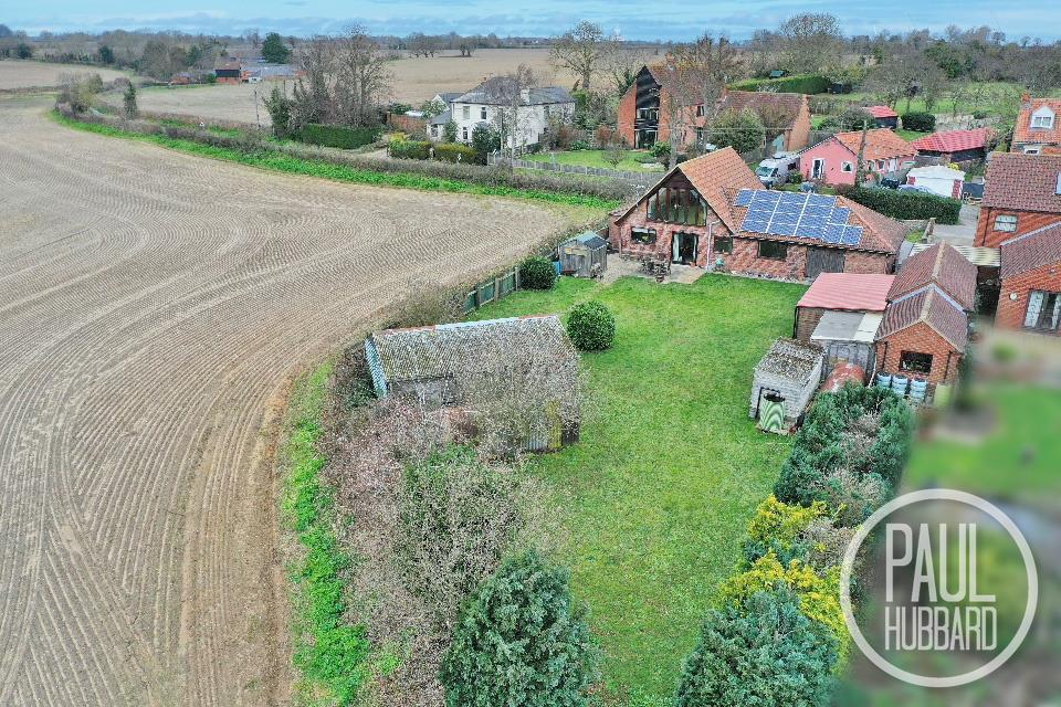 Black Street, Gisleham, NR33 4 bed chalet - £550,000