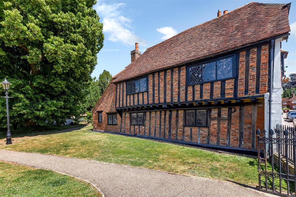 Church Street, Welwyn 3 bed detached house - £650,000