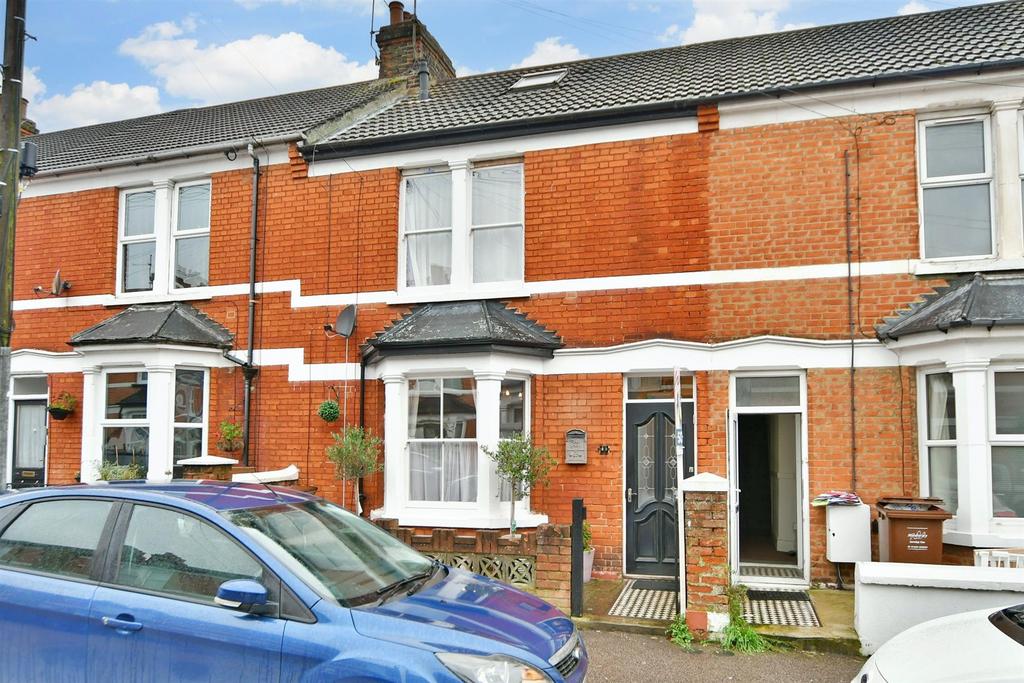 Chester Road Gillingham Kent 3 Bed Terraced House For Sale £325 000