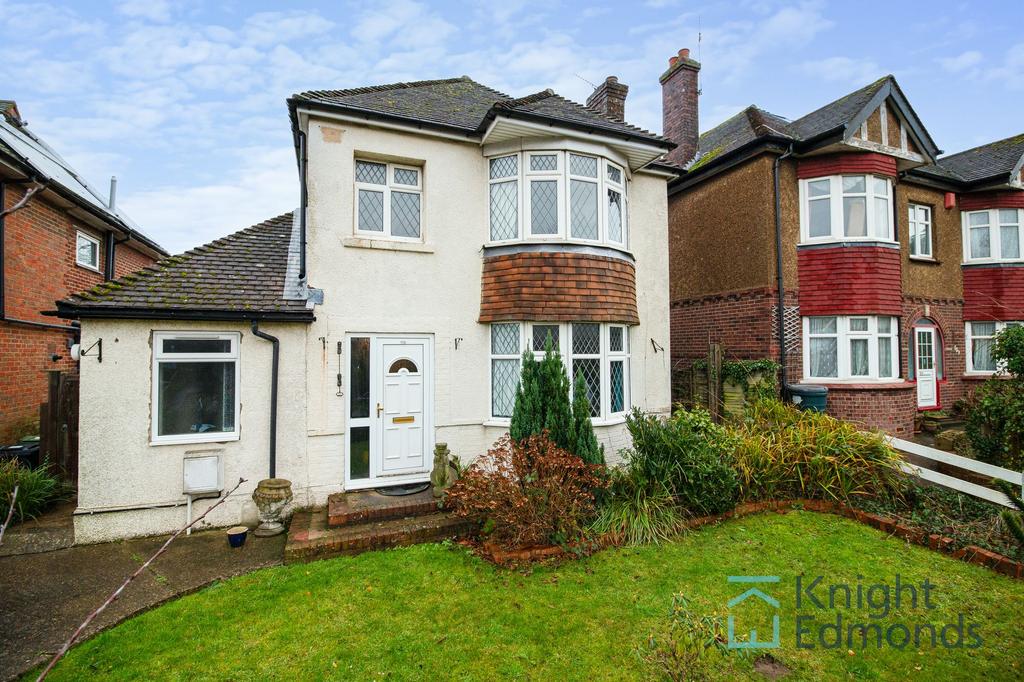 Loose Road, Maidstone, ME15 3 bed detached house - £350,000