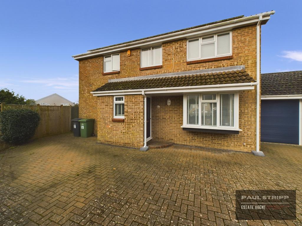 De Chardin Drive Hastings Tn34 4 Bed Link Detached House For Sale £