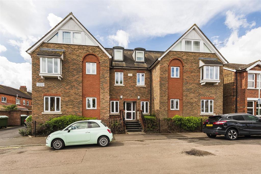Wincliff Road, Tonbridge 2 bed flat - £250,000