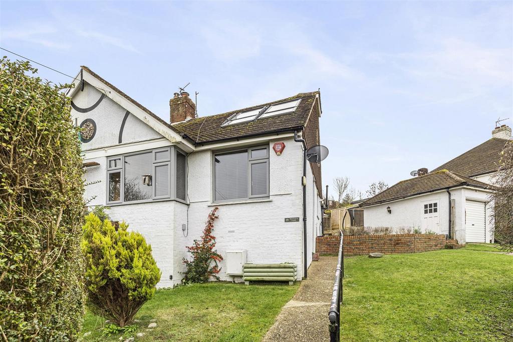 Westfield Close Patcham Brighton 3 Bed Semi Detached Bungalow For