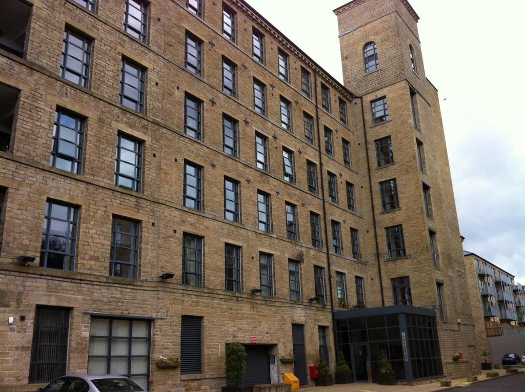 Quarry Bank Mill, Stoney Lane, Longwood 1 bed flat - £595 pcm (£137 pw)