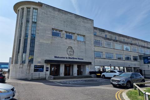 Maritime House, Portland 1 bed flat for sale - £82,000