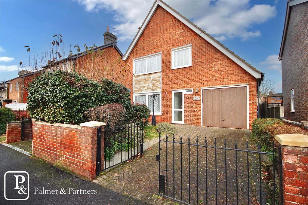 Nacton Road, Ipswich, Suffolk, IP3 3 bed detached house for sale - £290,000
