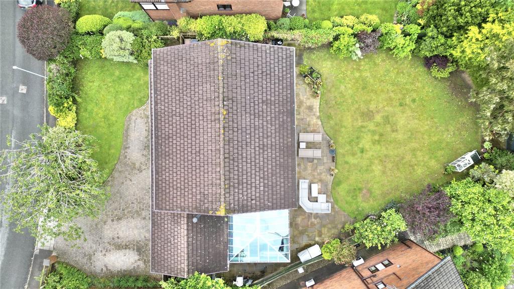 Barton Hey Drive, Caldy, Wirral... 5 bed detached house for sale - £899,000