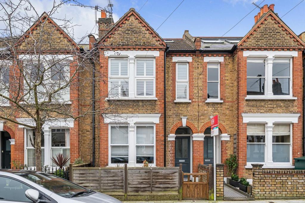 Sellincourt Road, Tooting 3 bed flat for sale - £575,000